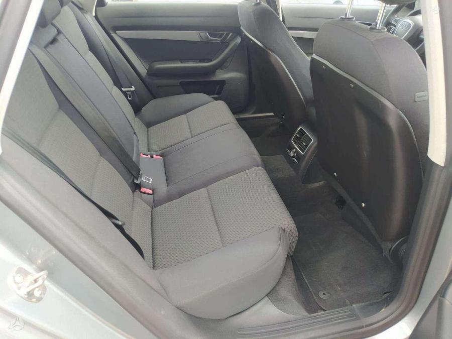 Pelēks Audi A6 2009 Panevēža, ar dzinēja tilpumu 1.97 L un nobraukumu 246 tūkst. km par 4800 €, foto 14 vietnē AUTOMOTO.COM.LV