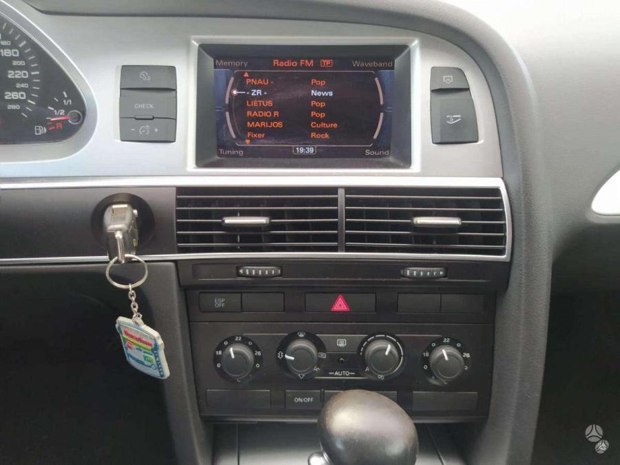 Pelēks Audi A6 2009 Panevēža, ar dzinēja tilpumu 1.97 L un nobraukumu 246 tūkst. km par 4800 €, foto 22 vietnē AUTOMOTO.COM.LV