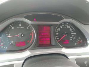 Pelēks Audi A6 2009 Panevēža, ar dzinēja tilpumu 1.97 L un nobraukumu 246 tūkst. km par 4800 €, foto 24 vietnē AUTOMOTO.COM.LV