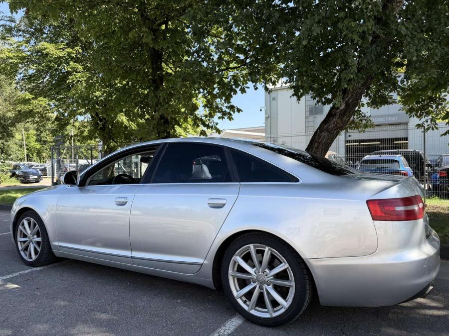 Grey Audi A6 2009 in Kaunas, with an engine capacity of 2.97 L and mileage of 260 thousand km for 5000 €, photo 4 on AUTOMOTO.COM.LV