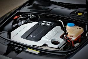 Pelēks Audi A6 2010 Rīga, ar dzinēja tilpumu 3.00 L un nobraukumu 250 tūkst. km par 7990 €, foto 10 vietnē AUTOMOTO.COM.LV