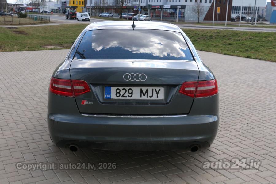 Pelēks Audi A6 2010 Tartu, ar dzinēja tilpumu 2.80 L un nobraukumu 310 tūkst. km par 4999 €, foto 26 vietnē AUTOMOTO.COM.LV