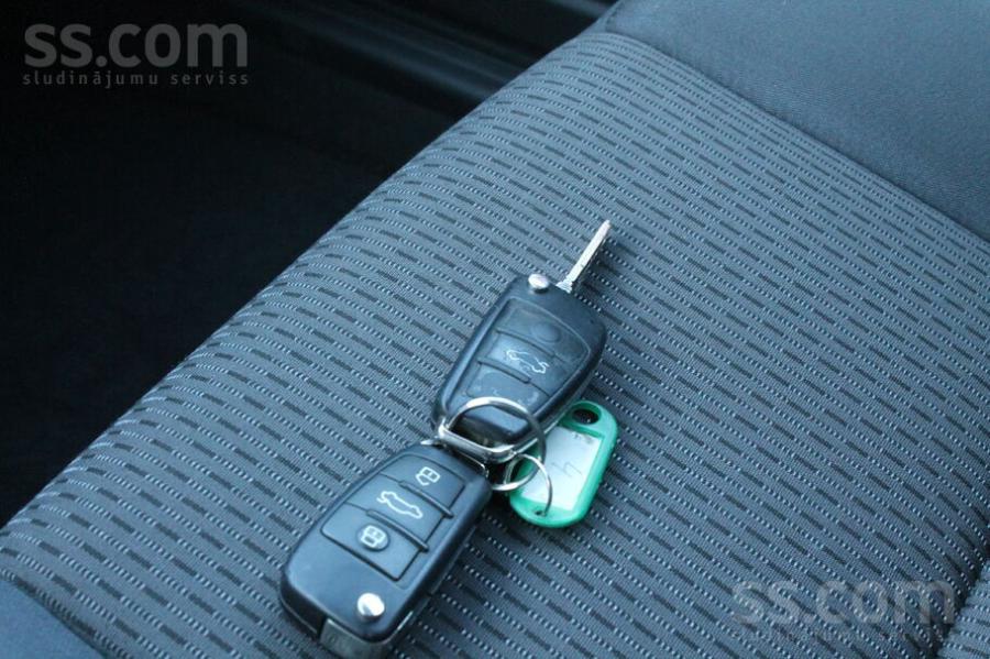 Pelēks Audi A6 2010 Daugavpils, ar dzinēja tilpumu 2.70 L un nobraukumu 228 tūkst. km par 6390 €, foto 27 vietnē AUTOMOTO.COM.LV