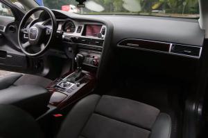 Grey Audi A6 2010 in Riga, with an engine capacity of 3.00 L and mileage of 305 thousand km for 6490 €, photo 11 on AUTOMOTO.COM.LV