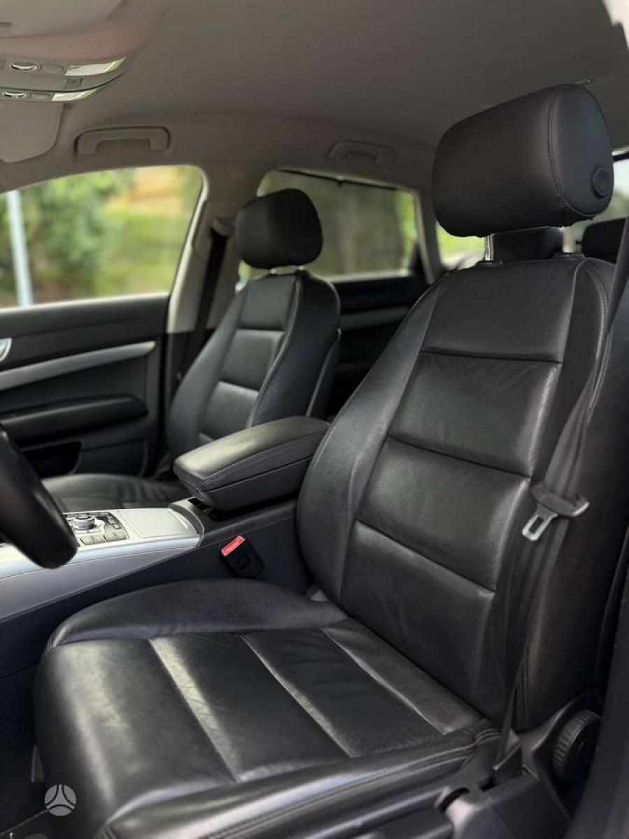 Grey Audi A6 2010 in Vilnius, with an engine capacity of 0.00 L and mileage of 288 thousand km for 4400 €, photo 13 on AUTOMOTO.COM.LV