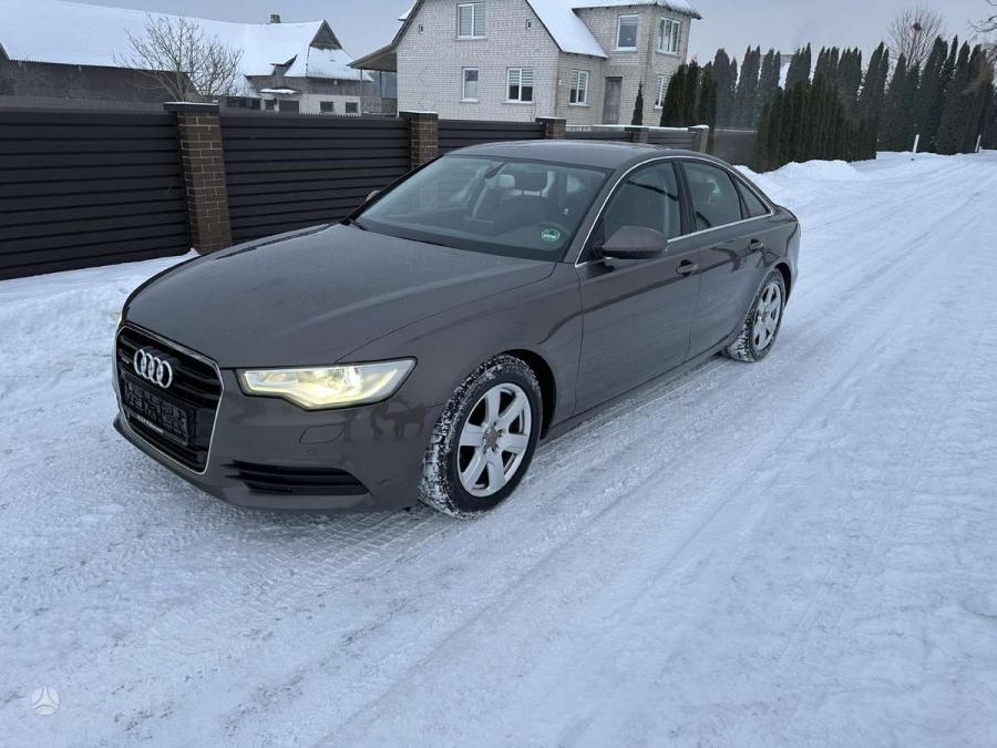 Grey Audi A6 2011 in Marijampole, with an engine capacity of 2.97 L and mileage of 302 thousand km for 7500 €, photo 1 on AUTOMOTO.COM.LV