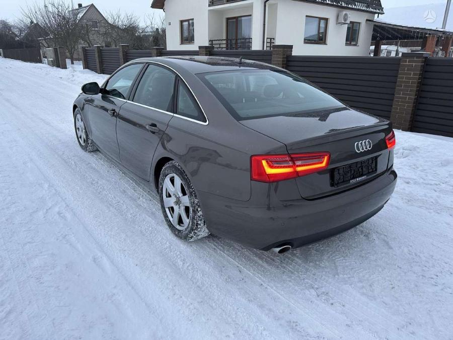 Pelēks Audi A6 2011 Marijampole, ar dzinēja tilpumu 2.97 L un nobraukumu 302 tūkst. km par 7500 €, foto 6 vietnē AUTOMOTO.COM.LV