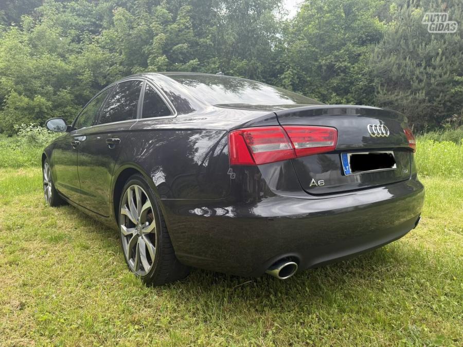Grey Audi A6 2011 in Vilnius, with an engine capacity of 3.00 L and mileage of 330 thousand km for 9500 €, photo 4 on AUTOMOTO.COM.LV