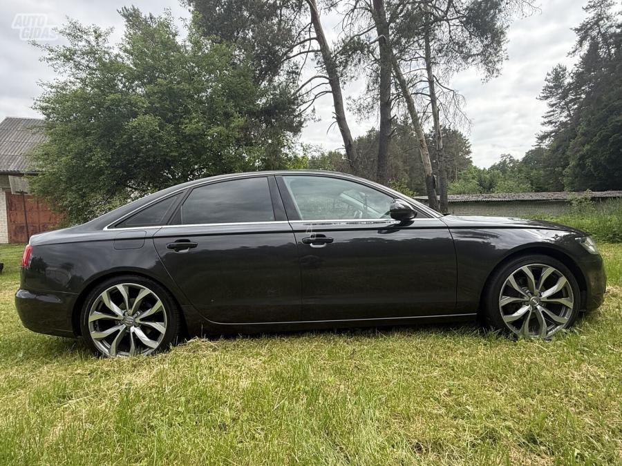 Grey Audi A6 2011 in Vilnius, with an engine capacity of 3.00 L and mileage of 330 thousand km for 9500 €, photo 6 on AUTOMOTO.COM.LV