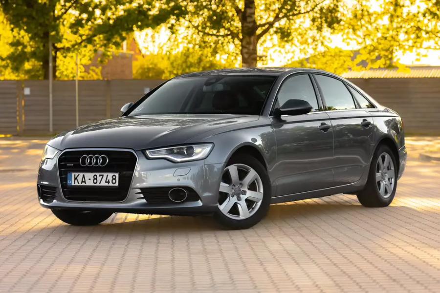 Pelēks Audi A6 2011 Jelgava, ar dzinēja tilpumu 3.00 L un nobraukumu 394 tūkst. km par 7500 €, foto 1 vietnē AUTOMOTO.COM.LV