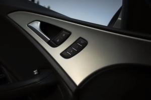 Pelēks Audi A6 2011 Jelgava, ar dzinēja tilpumu 3.00 L un nobraukumu 394 tūkst. km par 7500 €, foto 14 vietnē AUTOMOTO.COM.LV