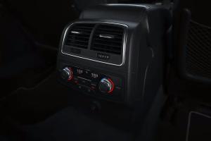Pelēks Audi A6 2011 Jelgava, ar dzinēja tilpumu 3.00 L un nobraukumu 394 tūkst. km par 7500 €, foto 20 vietnē AUTOMOTO.COM.LV