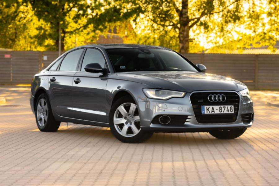 Grey Audi A6 2011 in Riga, with an engine capacity of 3.00 L and mileage of 394 thousand km for 8300 €, photo 3 on AUTOMOTO.COM.LV
