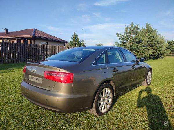 Grey Audi A6 2011 in Pakruojis, with an engine capacity of 2.00 L and mileage of 147 thousand km for 8999 €, photo 6 on AUTOMOTO.COM.LV