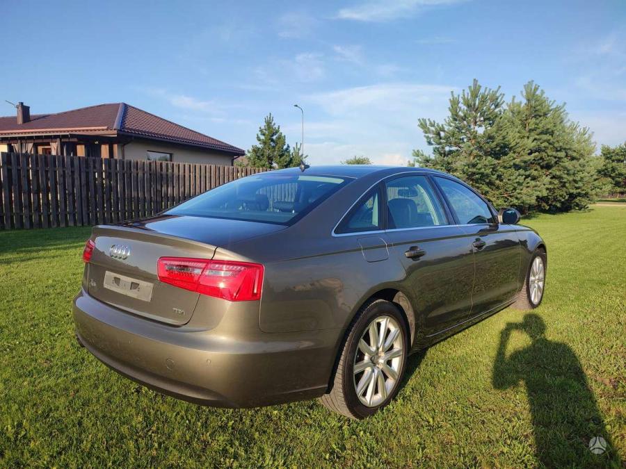 Grey Audi A6 2011 in Pakruojis, with an engine capacity of 2.00 L and mileage of 147 thousand km for 8999 €, photo 7 on AUTOMOTO.COM.LV