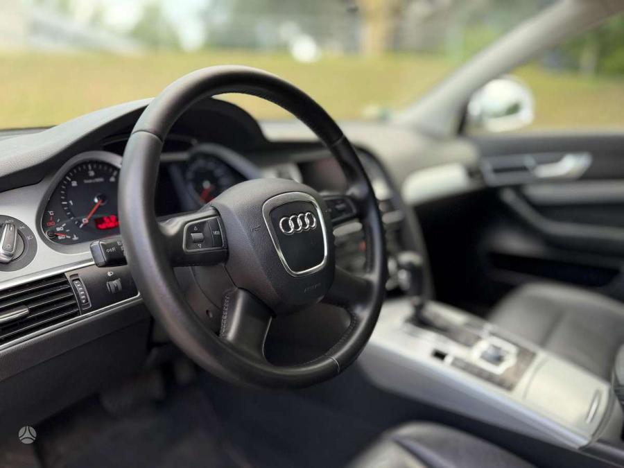 Pelēks Audi A6 2011 Viļņa, ar dzinēja tilpumu 0.00 L un nobraukumu 290 tūkst. km par 4400 €, foto 13 vietnē AUTOMOTO.COM.LV