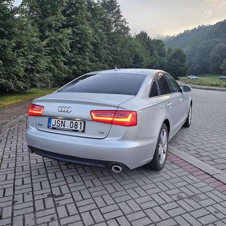 Grey Audi A6 2011 in Vilnius, with an engine capacity of 2.97 L and mileage of 327 thousand km for 7700 €, photo 6 on AUTOMOTO.COM.LV