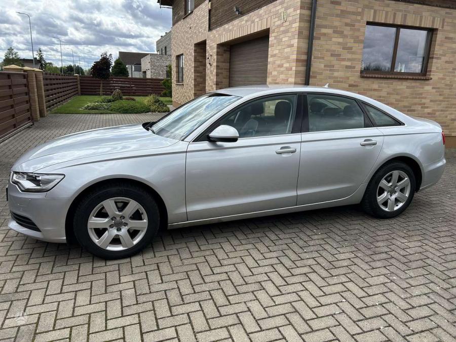 Grey Audi A6 2011 in Vilkaviskis, with an engine capacity of 2.97 L and mileage of 636 thousand km for 5300 €, photo 12 on AUTOMOTO.COM.LV