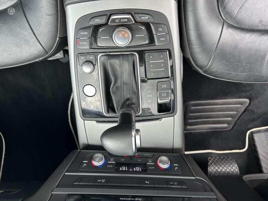Grey Audi A6 2011 in Vilkaviskis, with an engine capacity of 2.97 L and mileage of 636 thousand km for 5300 €, photo 19 on AUTOMOTO.COM.LV
