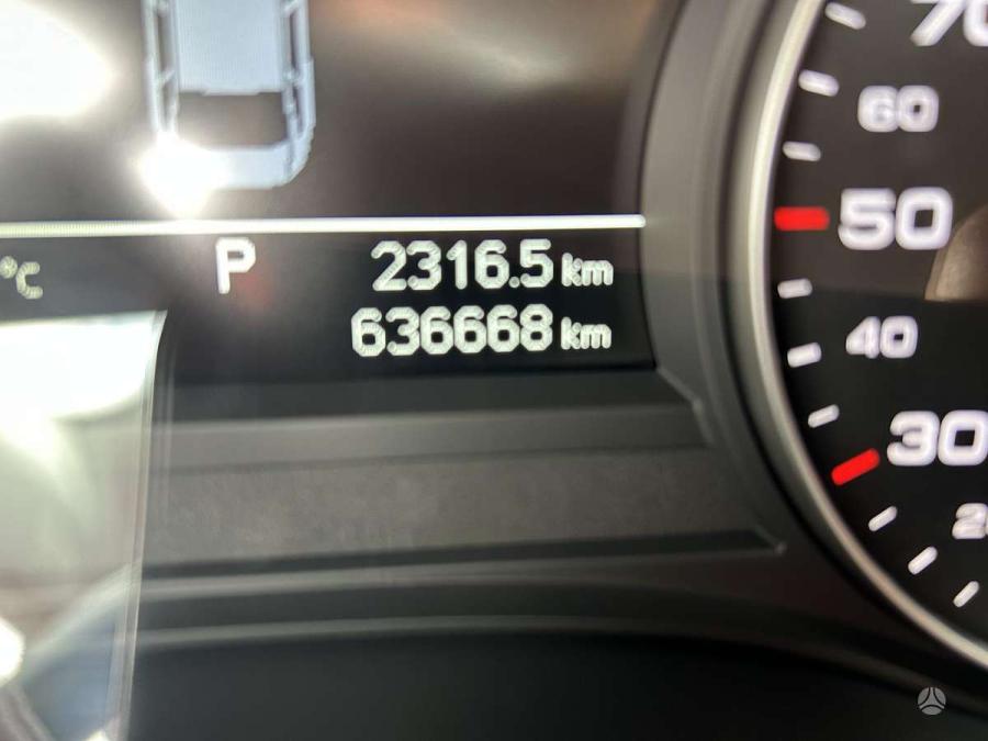 Grey Audi A6 2011 in Vilkaviskis, with an engine capacity of 2.97 L and mileage of 636 thousand km for 5300 €, photo 21 on AUTOMOTO.COM.LV