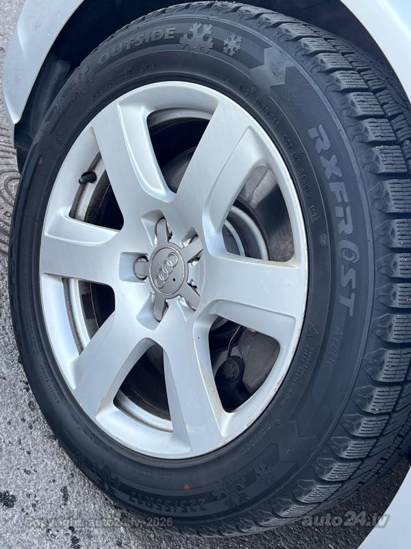 Grey Audi A6 2011 in Narva, with an engine capacity of 3.00 L and mileage of 469 thousand km for 6999 €, photo 9 on AUTOMOTO.COM.LV