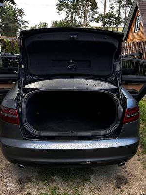 Grey Audi A6 2011 in Vilnius, with an engine capacity of 2.97 L and mileage of 404 thousand km for 5100 €, photo 4 on AUTOMOTO.COM.LV