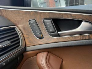 Grey Audi A6 2011 in Kaunas, with an engine capacity of 3.00 L and mileage of 186 thousand km for 9600 €, photo 18 on AUTOMOTO.COM.LV