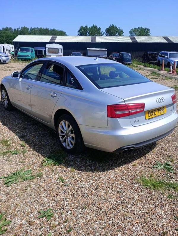 Grey Audi A6 2012 in Kaunas, with an engine capacity of 1.97 L and mileage of 216 thousand km for 3400 €, photo 4 on AUTOMOTO.COM.LV