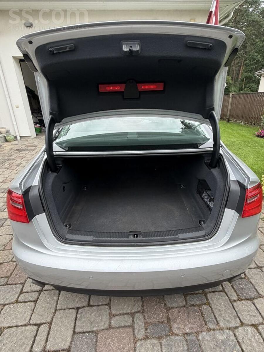 Grey Audi A6 2012 in Riga, with an engine capacity of 2.00 L and mileage of 172 thousand km for 8300 €, photo 19 on AUTOMOTO.COM.LV