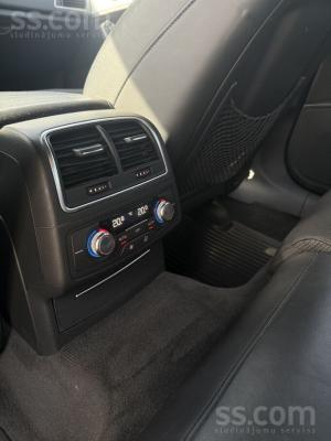 Grey Audi A6 2012 in Riga, with an engine capacity of 3.00 L and mileage of 263 thousand km for 8850 €, photo 7 on AUTOMOTO.COM.LV