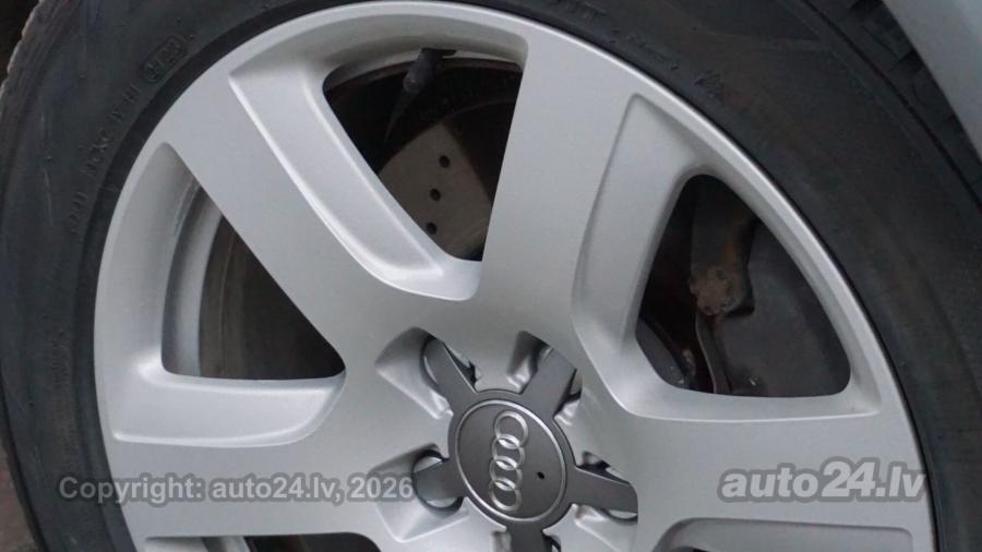 Grey Audi A6 2012 in Tallinn, with an engine capacity of 3.00 L and mileage of 303 thousand km for 10200 €, photo 20 on AUTOMOTO.COM.LV
