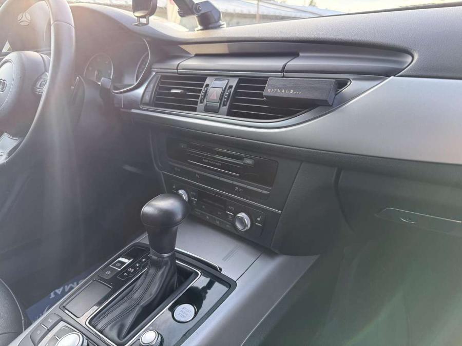 Grey Audi A6 2012 in Ukmerge, with an engine capacity of 2.97 L and mileage of 350 thousand km for 7250 €, photo 14 on AUTOMOTO.COM.LV