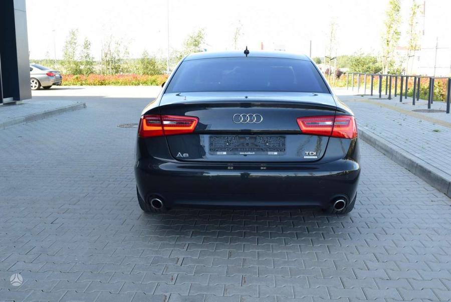 Grey Audi A6 2012 in Vilnius, with an engine capacity of 2.97 L and mileage of 292 thousand km for 9500 €, photo 7 on AUTOMOTO.COM.LV