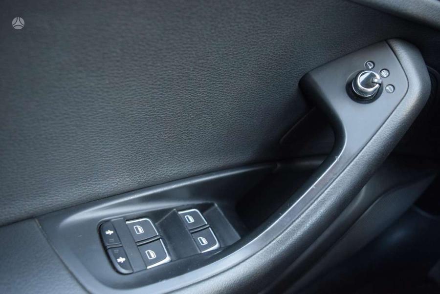 Grey Audi A6 2012 in Vilnius, with an engine capacity of 2.97 L and mileage of 292 thousand km for 9500 €, photo 28 on AUTOMOTO.COM.LV