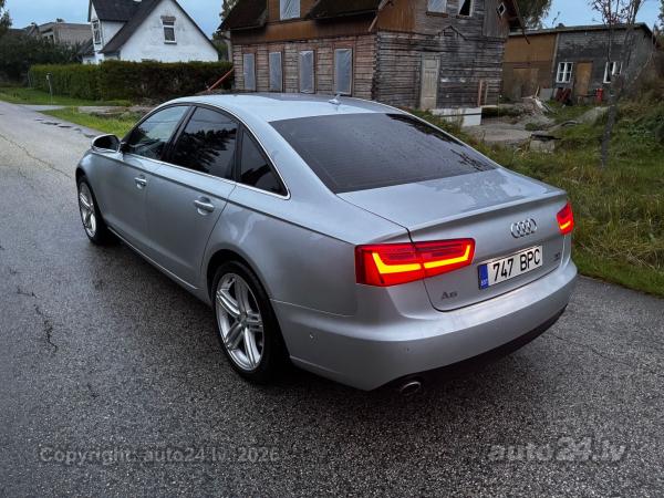 Pelēks Audi A6 2012 Pērnava, ar dzinēja tilpumu 3.00 L un nobraukumu 365 tūkst. km par 7490 €, foto 4 vietnē AUTOMOTO.COM.LV
