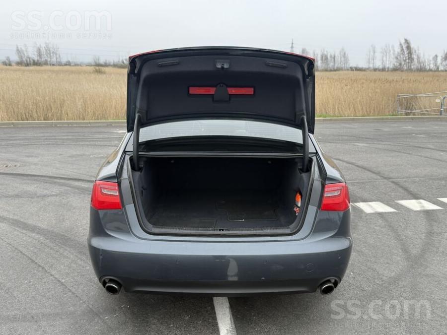 Grey Audi A6 2013 in Liepaja, with an engine capacity of 2.00 L and mileage of 248 thousand km for 8100 €, photo 10 on AUTOMOTO.COM.LV
