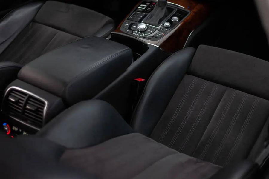 Pelēks Audi A6 2013 Rīga, ar dzinēja tilpumu 3.00 L un nobraukumu 215 tūkst. km par 11995 €, foto 23 vietnē AUTOMOTO.COM.LV