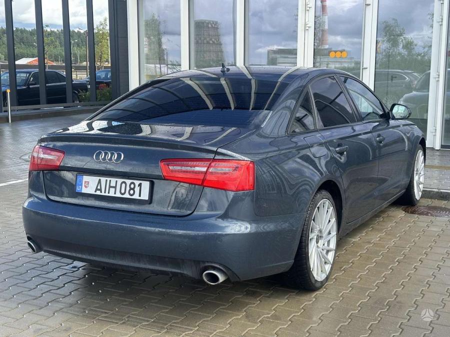 Grey Audi A6 2013 in Vilnius, with an engine capacity of 2.97 L and mileage of 244 thousand km for 9800 €, photo 5 on AUTOMOTO.COM.LV