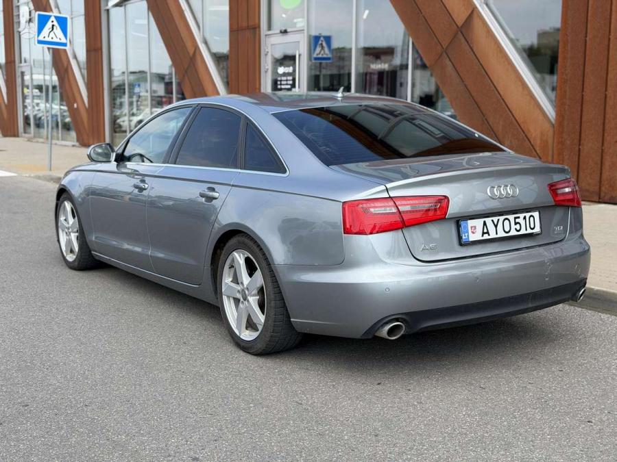 Grey Audi A6 2013 in Vilnius, with an engine capacity of 2.97 L and mileage of 280 thousand km for 4650 €, photo 5 on AUTOMOTO.COM.LV