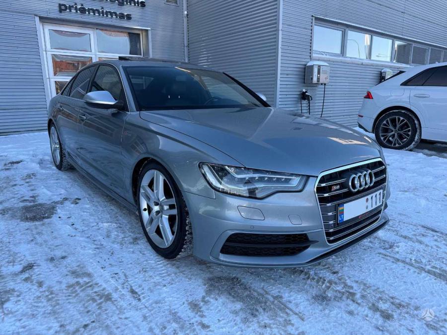 Grey Audi A6 2014 in Klaipeda, with an engine capacity of 3.00 L and mileage of 138 thousand km for 9200 €, photo 2 on AUTOMOTO.COM.LV