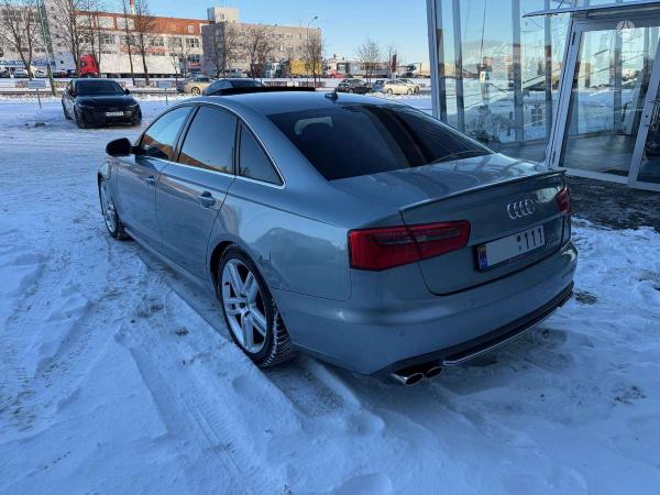 Grey Audi A6 2014 in Klaipeda, with an engine capacity of 3.00 L and mileage of 138 thousand km for 9200 €, photo 4 on AUTOMOTO.COM.LV