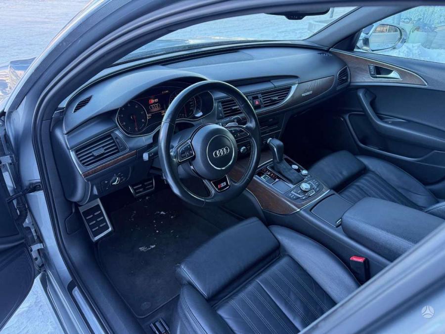 Grey Audi A6 2014 in Klaipeda, with an engine capacity of 3.00 L and mileage of 138 thousand km for 9200 €, photo 5 on AUTOMOTO.COM.LV