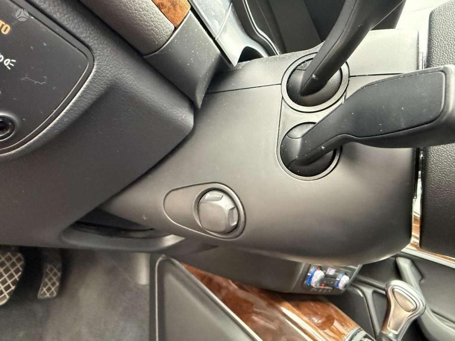 Grey Audi A6 2014 in Siauliai, with an engine capacity of 3.00 L and mileage of 246 thousand km for 8600 €, photo 14 on AUTOMOTO.COM.LV