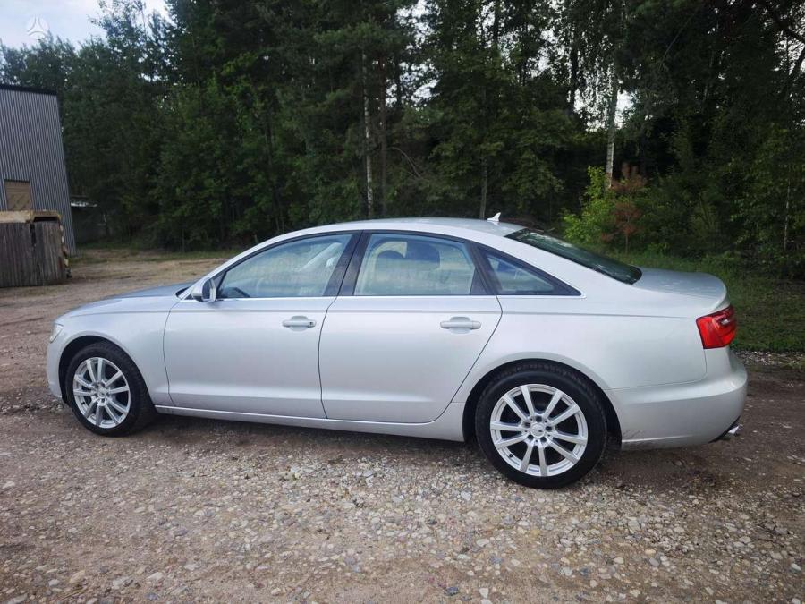 Grey Audi A6 2014 in Ignalina, with an engine capacity of 2.97 L and mileage of 253 thousand km for 8850 €, photo 8 on AUTOMOTO.COM.LV