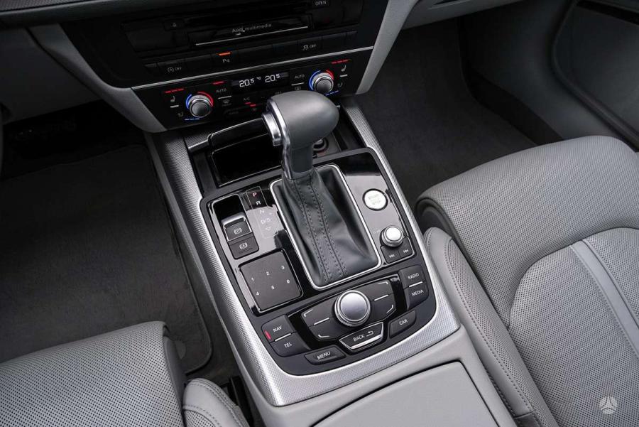 Pelēks Audi A6 2014 Kauņa, ar dzinēja tilpumu 2.97 L un nobraukumu 247 tūkst. km par 12250 €, foto 23 vietnē AUTOMOTO.COM.LV