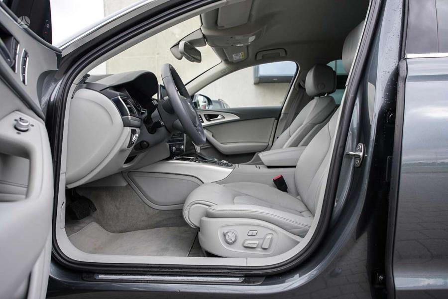 Pelēks Audi A6 2014 Kauņa, ar dzinēja tilpumu 2.97 L un nobraukumu 247 tūkst. km par 12250 €, foto 25 vietnē AUTOMOTO.COM.LV