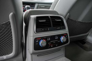 Pelēks Audi A6 2014 Kauņa, ar dzinēja tilpumu 2.97 L un nobraukumu 247 tūkst. km par 12250 €, foto 36 vietnē AUTOMOTO.COM.LV
