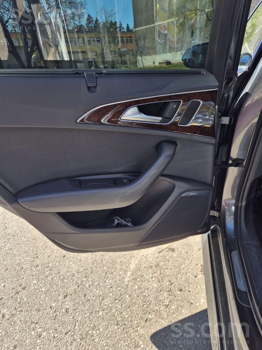 Grey Audi A6 2015 in Riga, with an engine capacity of 3.00 L and mileage of 180 thousand km for 15500 €, photo 12 on AUTOMOTO.COM.LV