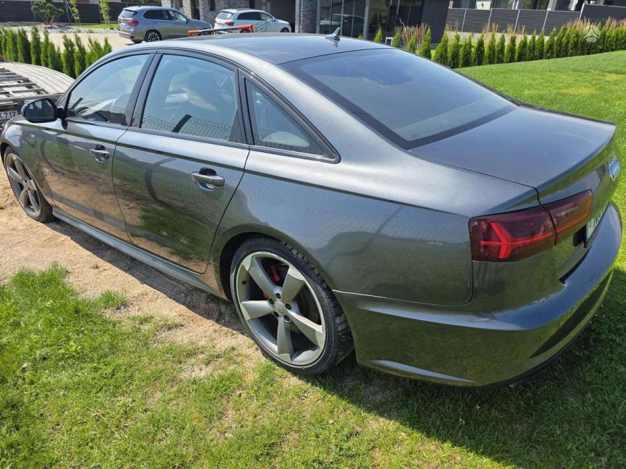 Grey Audi A6 2015 in Vilnius, with an engine capacity of 2.97 L and mileage of 330 thousand km for 9900 €, photo 3 on AUTOMOTO.COM.LV