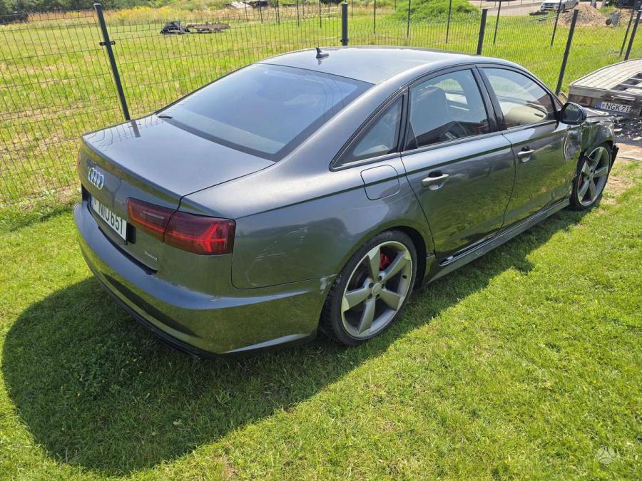 Grey Audi A6 2015 in Vilnius, with an engine capacity of 2.97 L and mileage of 330 thousand km for 9900 €, photo 5 on AUTOMOTO.COM.LV